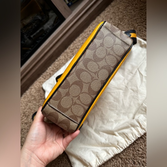 Coach | Bags | Peanuts X Coach Charlie Brown Crossbody Camera Bag ...